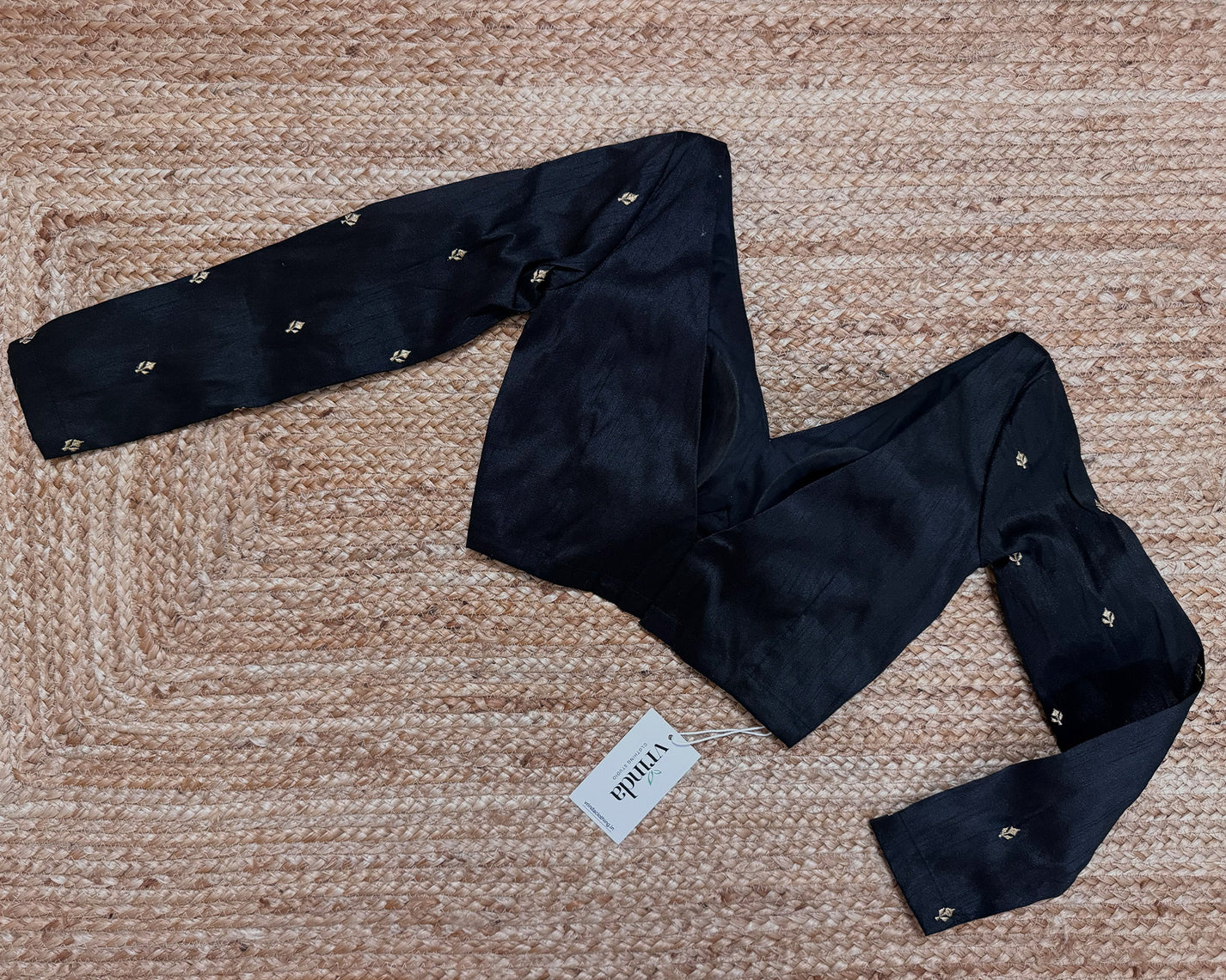 Zaari Black Blouse – Vrinda Clothing